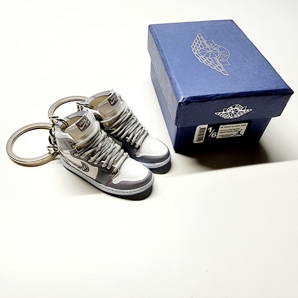 Accessories | 3d Mini Sneakers Shoe Keychains With Mini Shoe Box Great ...